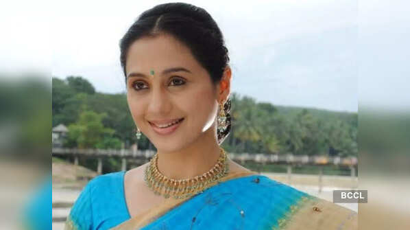 From Devayani to VJ Chitra: Tamil TV actresses we majorly miss