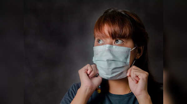 Coronavirus: THIS COVID symptom is now more 'dominant' than fever or ...