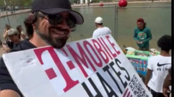 ‘Mega March’: Thousands fill Dallas streets for ending Trump ...