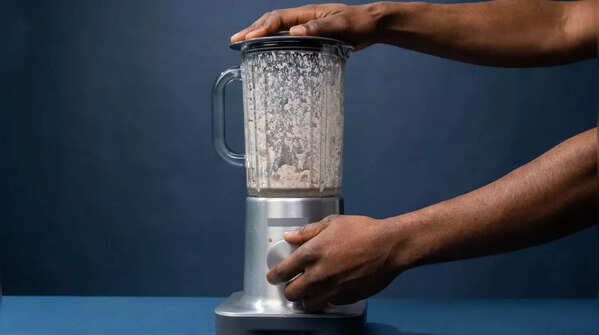 7 simple steps to make decorative, handmade paper at home