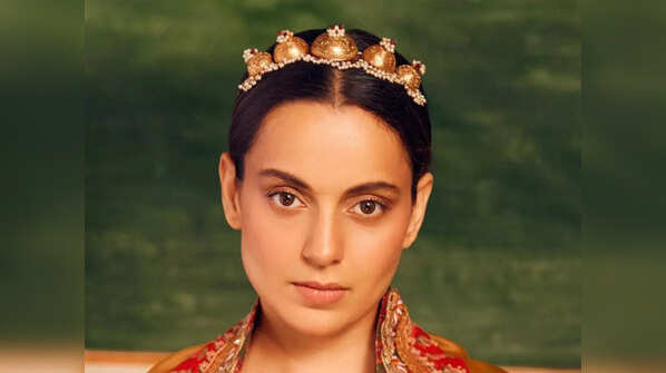 Kangana Ranaut personifies elegance in an embroidered lehenga with ...