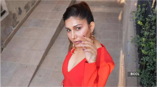 From Navjot Singh Sidhu appearing in The Great Indian Kapil Show to ...