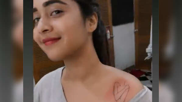BB Telugu 2 fame Deepthi Sunaina gets inked; here's a look at her ...