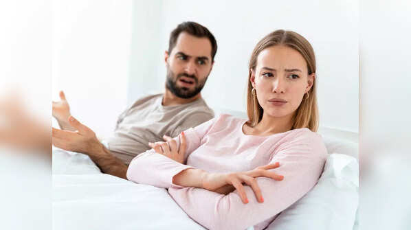 5 reasons why opposite attracting in a relationship is NOT good