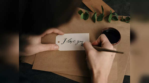 What does your handwriting say about your personality: Surprising ...