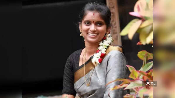 Folk singer Rajalakshmi to Thamarai Selvi: Tamil TV celebs who ...