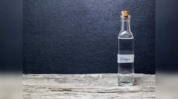 What’s the difference between Vinegar and Vinaigrette?