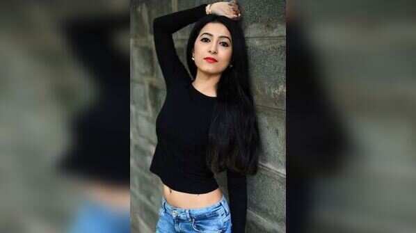 Kannada Tv actress Advithi Shetty is quite a fashionista!