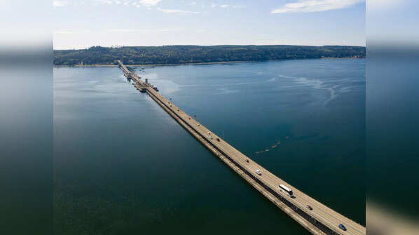 6 of the world's longest floating bridges