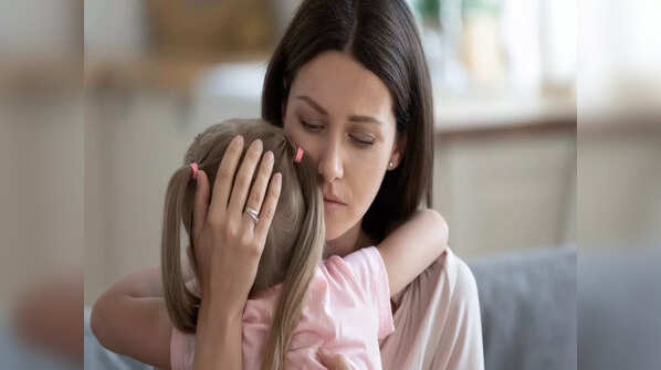 4 parenting mistakes that make children clingy and dependent on you