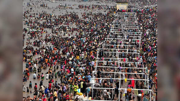 Sammakka Saralamma Jatara: India's largest tribal fest explained ...