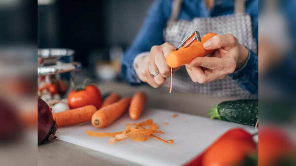 How to do zero-waste cooking by using peels