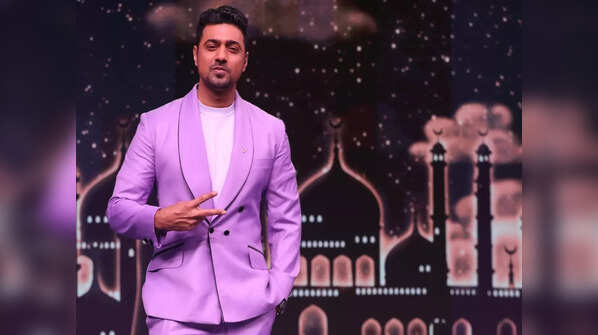 Dev, Monami Ghosh, Trina Saha and others enjoy candid moments amid ...