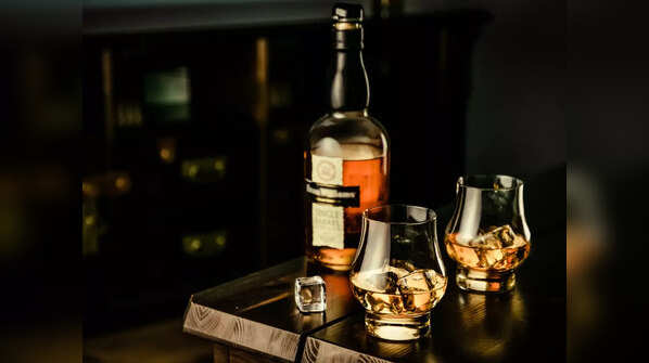 Types of Scotch: 5 varieties of Scotch and how to differentiate between ...