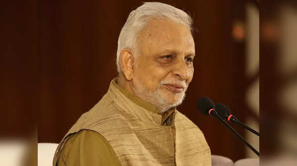 The profound story of Sri M