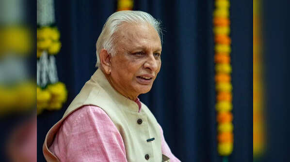 The profound story of Sri M