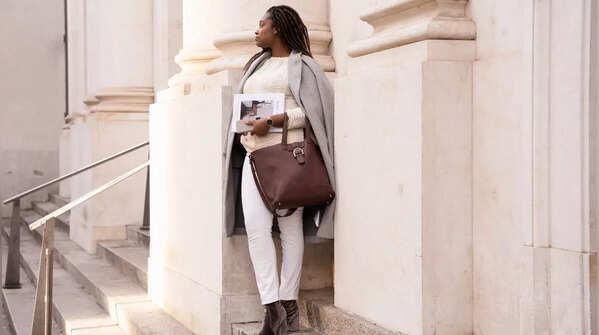 Personality Test: What your standing posture secretly reveals about you
