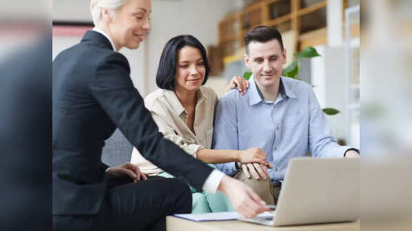 Are online relationships real? How to know