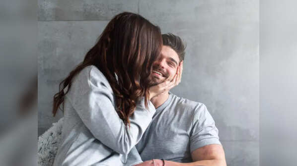 How to build a strong and long-lasting relationship with your friends