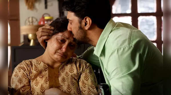 ‘Kacher manush’: 5 reasons why you shouldn’t miss the Dev-Prosenjit starrer