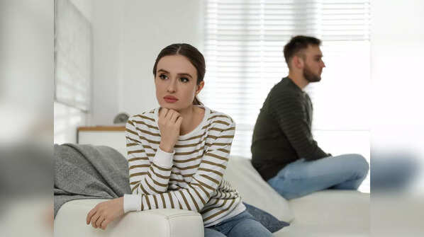 Bad Relationship Signs:10 signs you should end your relationship