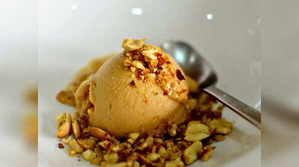 6 simple yet healthy ice creams that can be made at home