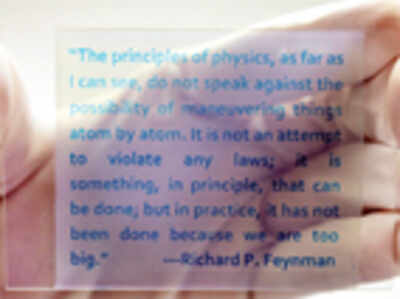 Chemists create rewritable paper