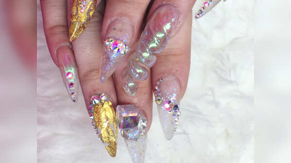 18 most bizarre beauty trends of 2018