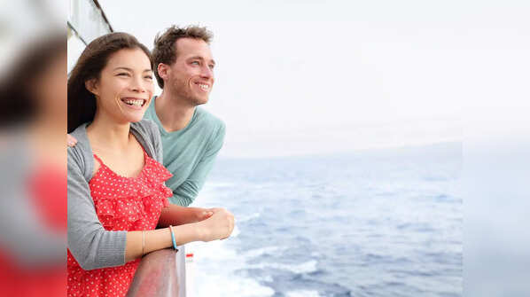 Why do people of opposite personalities attract each other in relationships