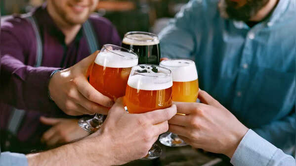 7 benefits of beer and why it becomes harmful for some