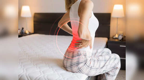 Cancer Early Symptoms: Twitching in the body can be a key warning sign ...