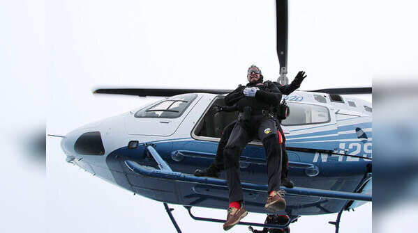 Bush senior skydives on 90th birthday