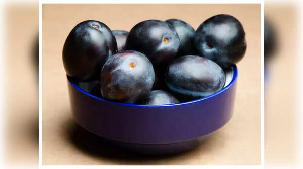 Jamun: Benefits, cleaning and storing tips, uses and recipes you need ...