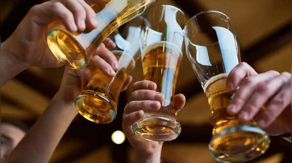 7 benefits of beer and why it becomes harmful for some