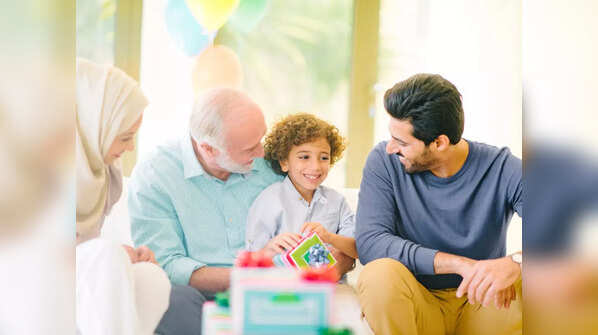 Classic parenting trends to bring back in place of the new ones