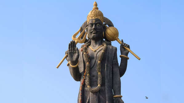 Hindu Gods and Goddesses worshipped on each day of the week