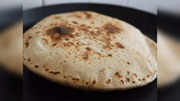Can cooking roti on direct flame cause cancer?