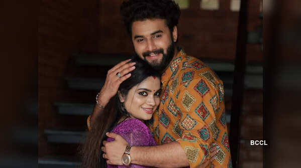 Rahul-Aswathy to Tosh-Chandra: Malayalam TV celebs who found love in ...