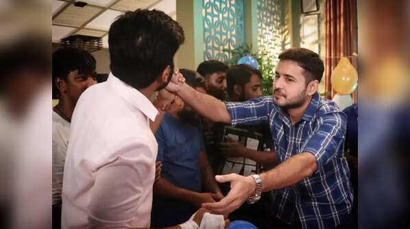 In Pics: Co-stars host a surprise birthday party for actor Neil ...