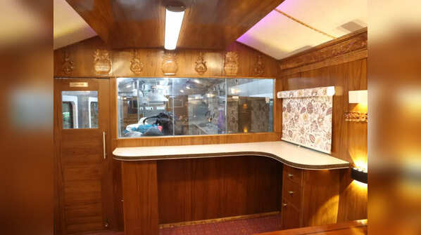 Ahmedabad-Ekta Nagar steam heritage train: Gujarat's 1st heritage train ...