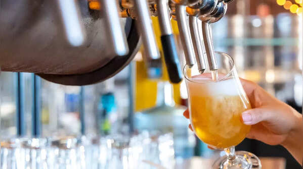 7 benefits of beer and why it becomes harmful for some