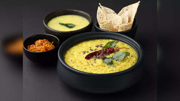 Types Of Tadka And Their Benefits: Why adding tadka to your food is ...