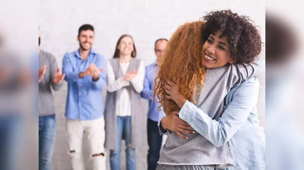 7 ways to have a healthy work relationship with your colleague