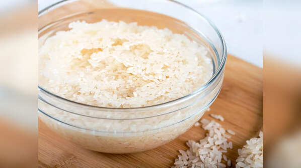 Reasons to have fermented rice daily and how to make it at home