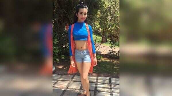 Kannada Tv actress Advithi Shetty is quite a fashionista!