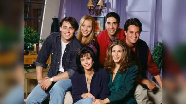 Friends: Reviving Memories: Revisiting the iconic 90's show 'Friends ...