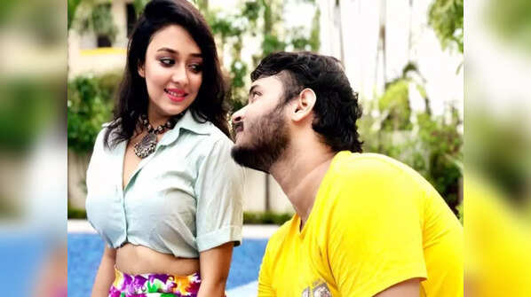 Mushy pics of newly married Sudipta Chakraborty and Swarna Shekar Joardar