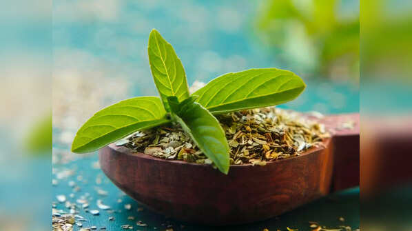 7 simple home remedies that come in handy in summers