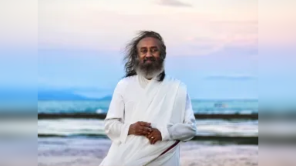 Swami Vivekananda to Sadhguru, real names of spiritual leaders of our ...