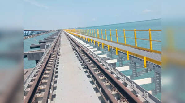 Pamban bridge: India’s first vertical lift Indian Railways bridge nears ...